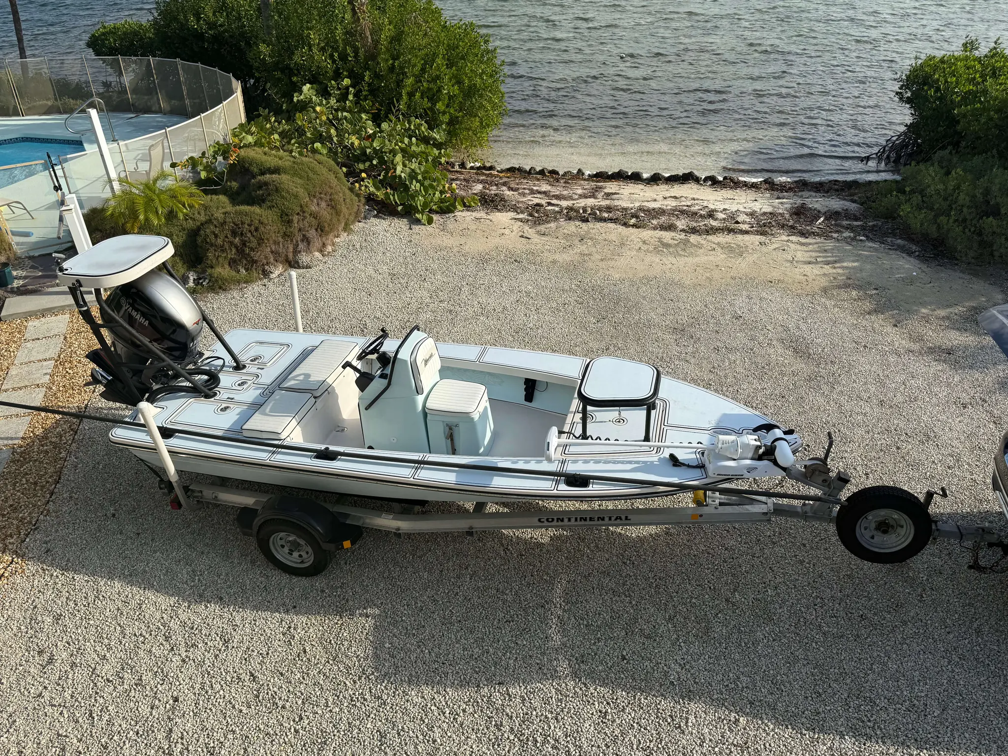 Ultimate Flats Weapon: Fully Rebuilt Maverick HPX 17 Kevlar Skiff ...