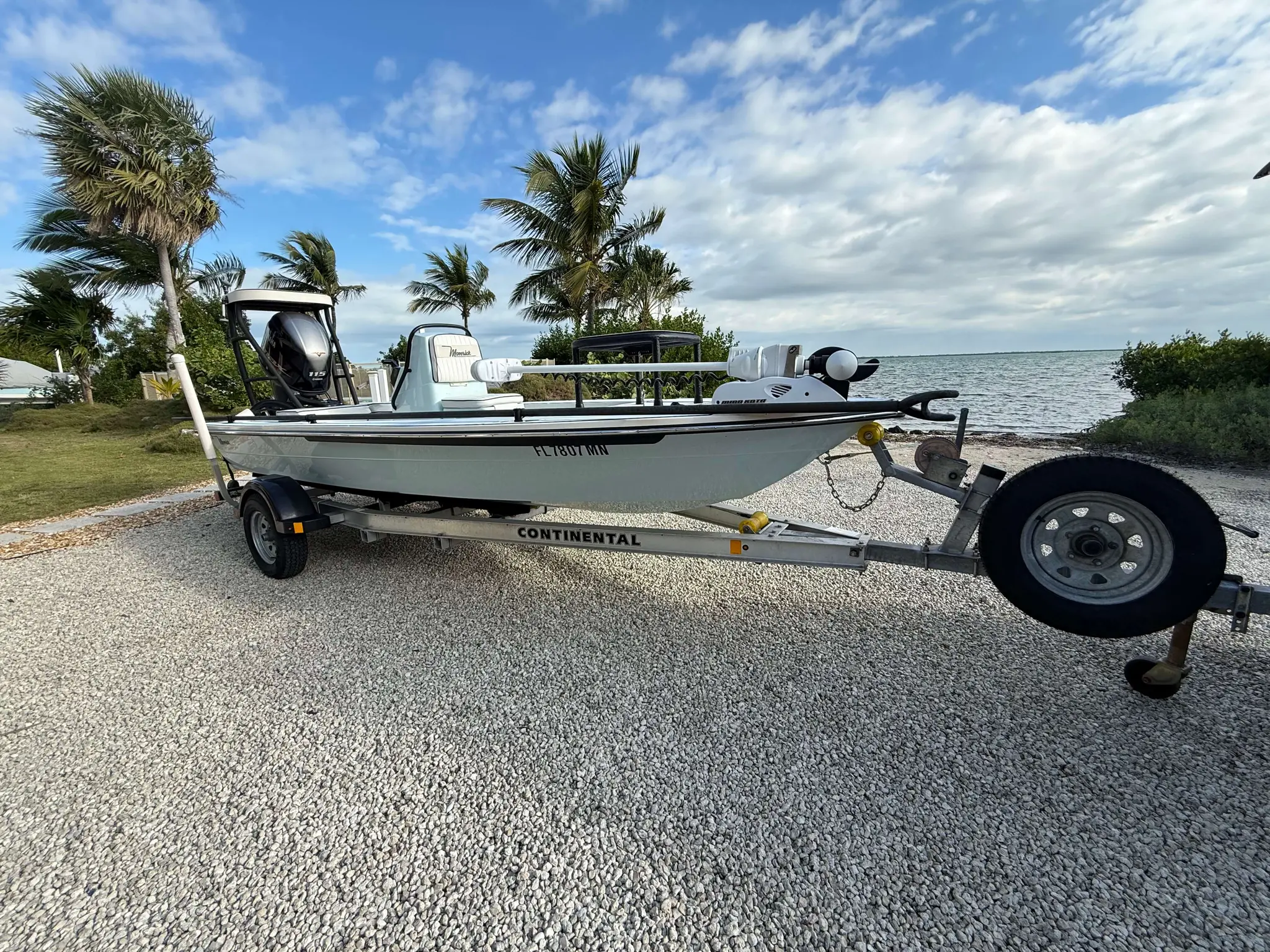 Ultimate Flats Weapon: Fully Rebuilt Maverick HPX 17 Kevlar Skiff ...